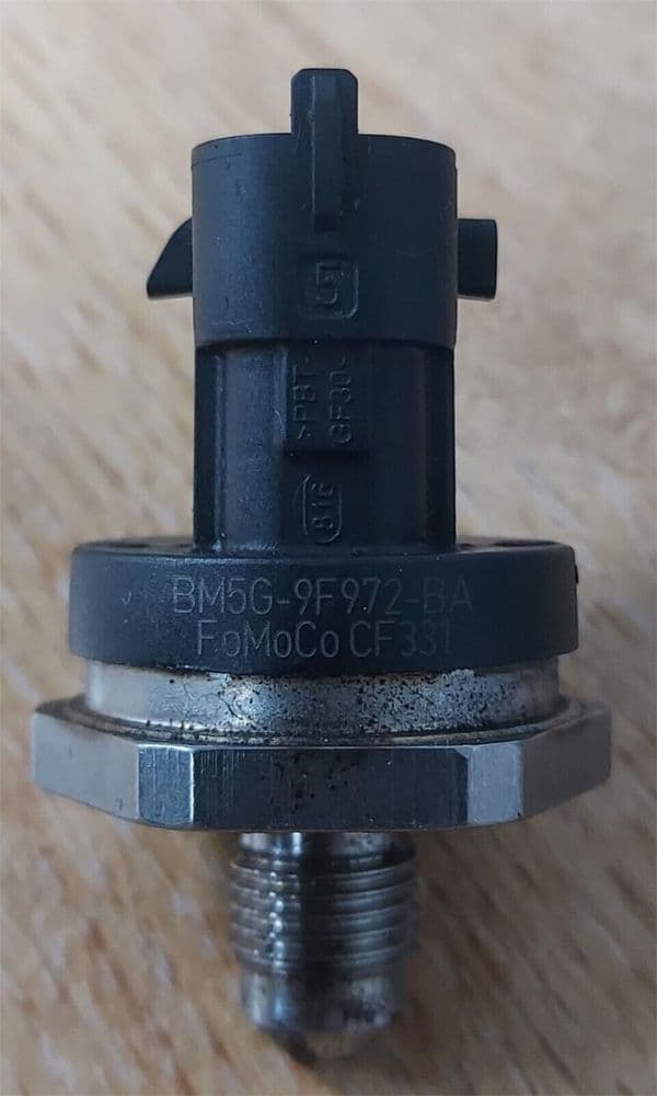 FORD FIESTA MK7 1 0 PETROL ECOBOOST FUEL RAIL SENSOR BM5G-9F972-BA 2013 ...