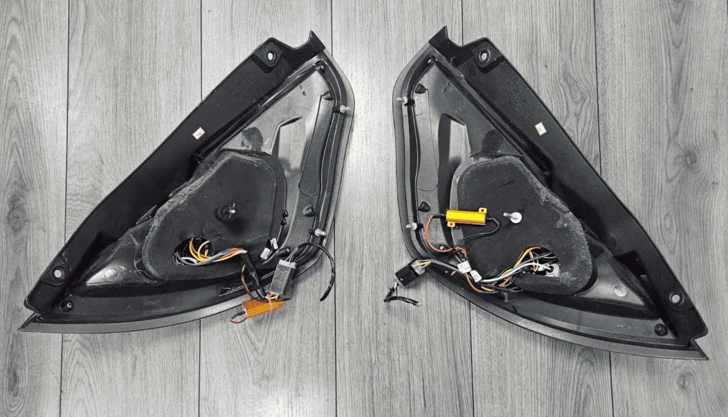 FORD FIESTA MK7 BLACK TINTED SMOKED REAR LED TAIL LIGHT PAIR 2008 - 2012