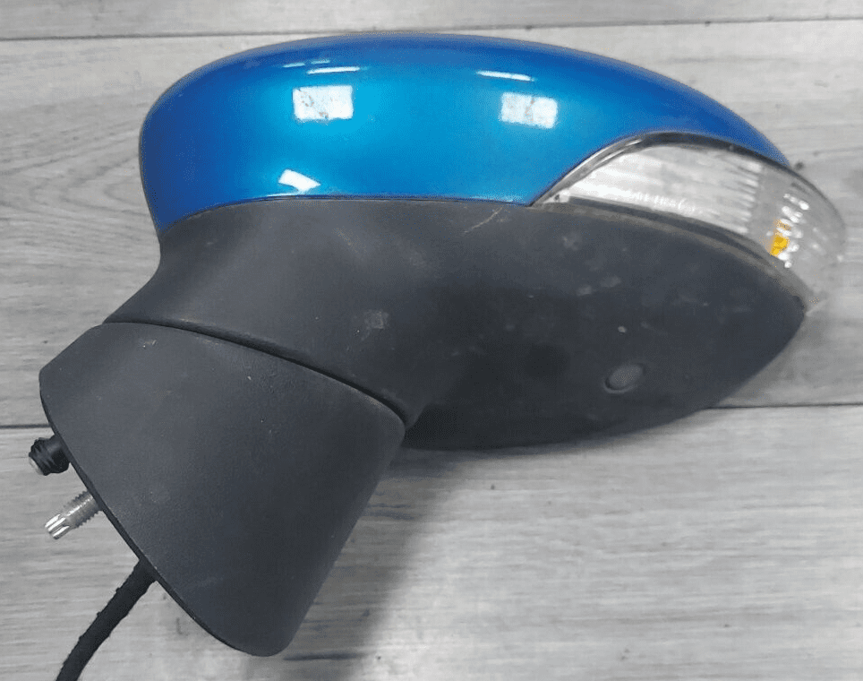 FORD FIESTA MK7 LEFT WING MIRROR POWERFOLD PUDDLE LIGHT BLUE 2013-2017