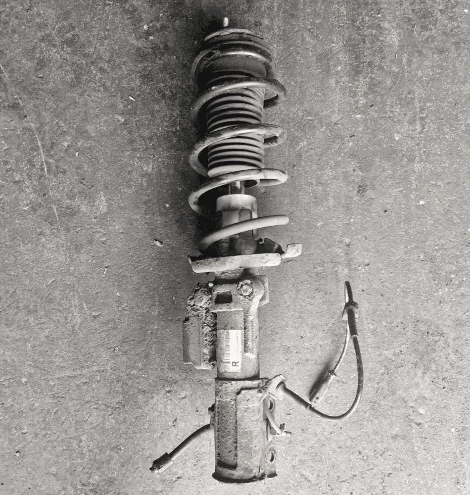 FORD FIESTA MK7 ST / ST180 FRONT DRIVERS SUSPENSION LEG STRUT SPRING ...