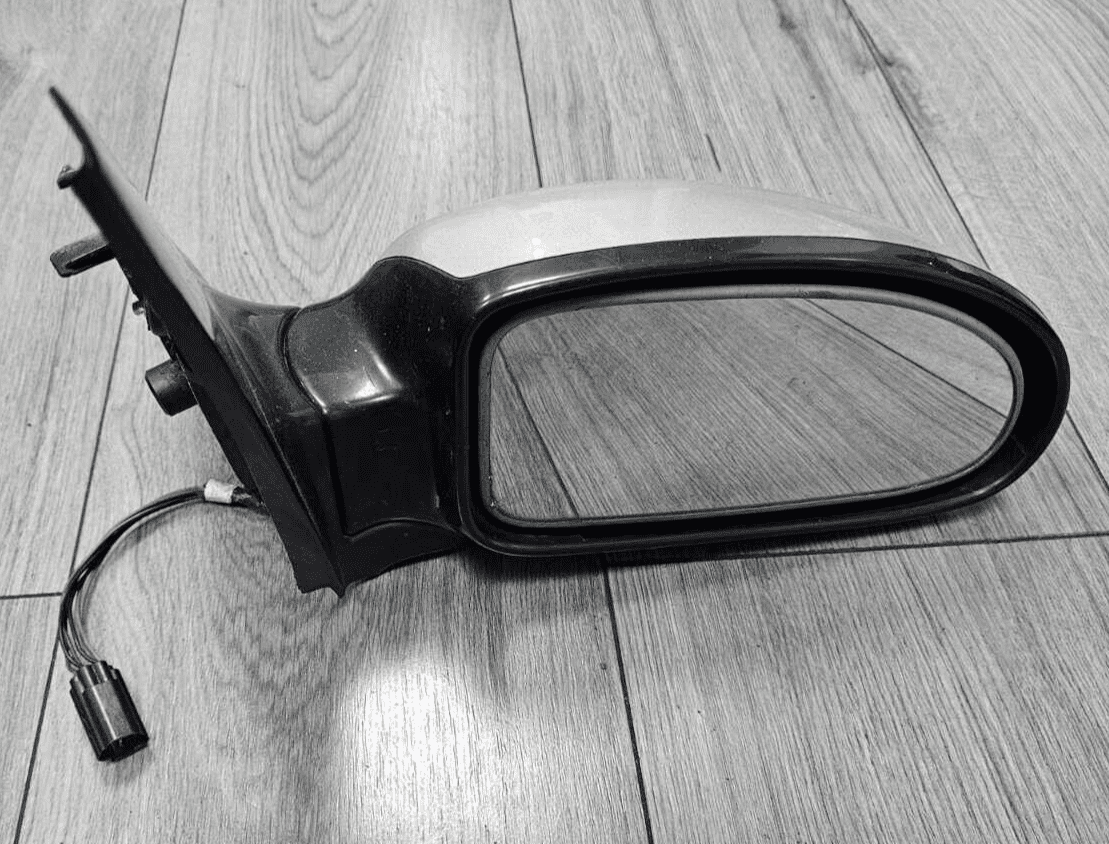 FORD FOCUS MK1 DRIVER RIGHT ELECTRIC WING MIRROR MOONDUST SILVER 1998 ...