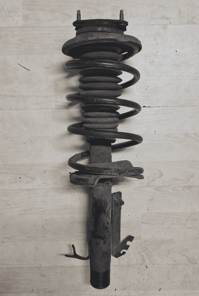 FORD FOCUS MK1 PETROL FRONT LEFT PASSENGER SUSPENSION LEG STRUT SPRING ...