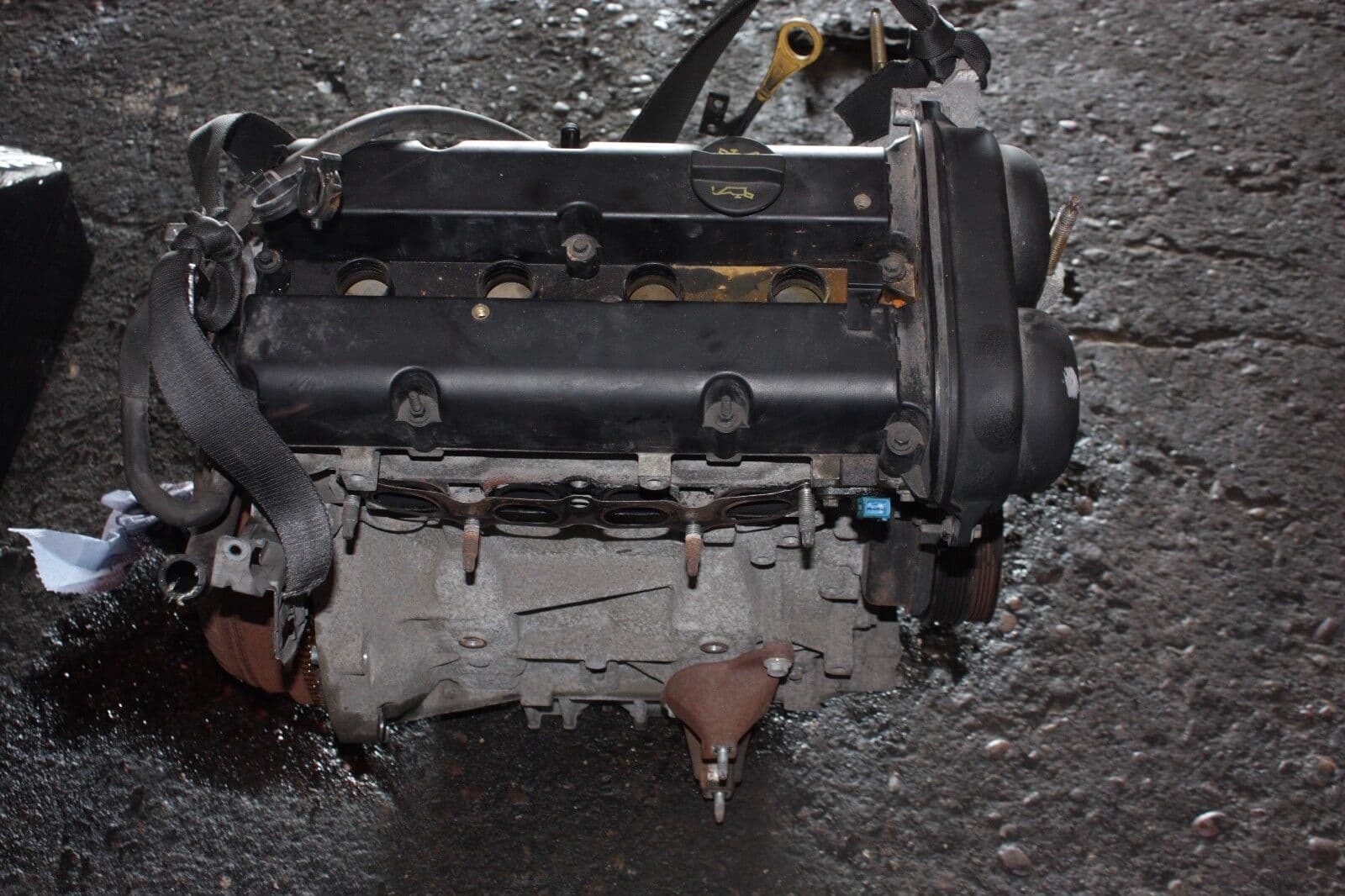 FORD FOCUS MK2 / C-MAX 1 6 PETROL HWDA LOW MILEAGE ENGINE MOTOR 2005 - 2011