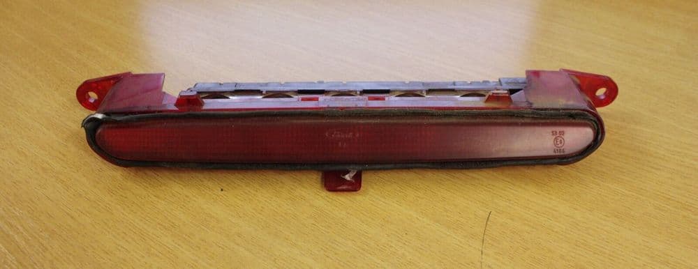 FORD FOCUS MK2 CC CONVERTIBLE REAR MIDDLE TAIL LIGHT 6N41-13A613-AC ...