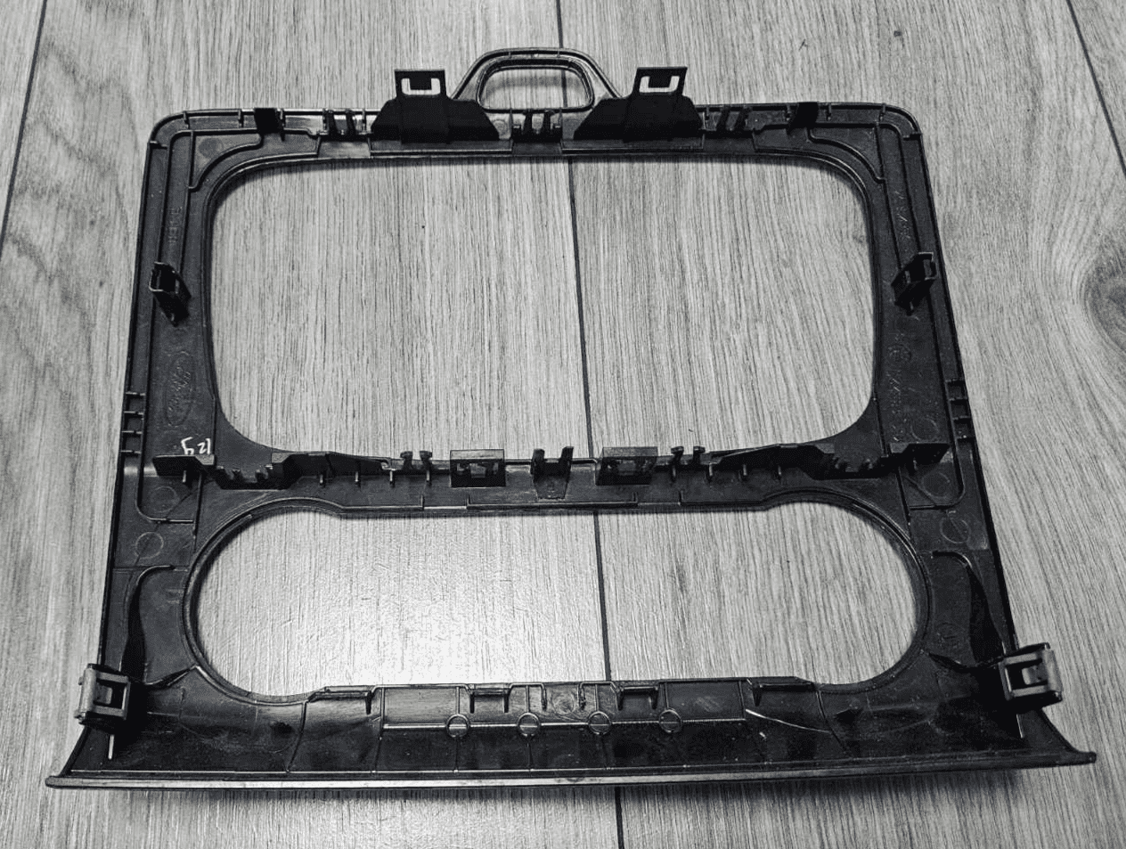 FORD FOCUS MK2 RS CARBON FIBER RADIO SURROUND CONSOLE TRIM FASCIA 2005 ...