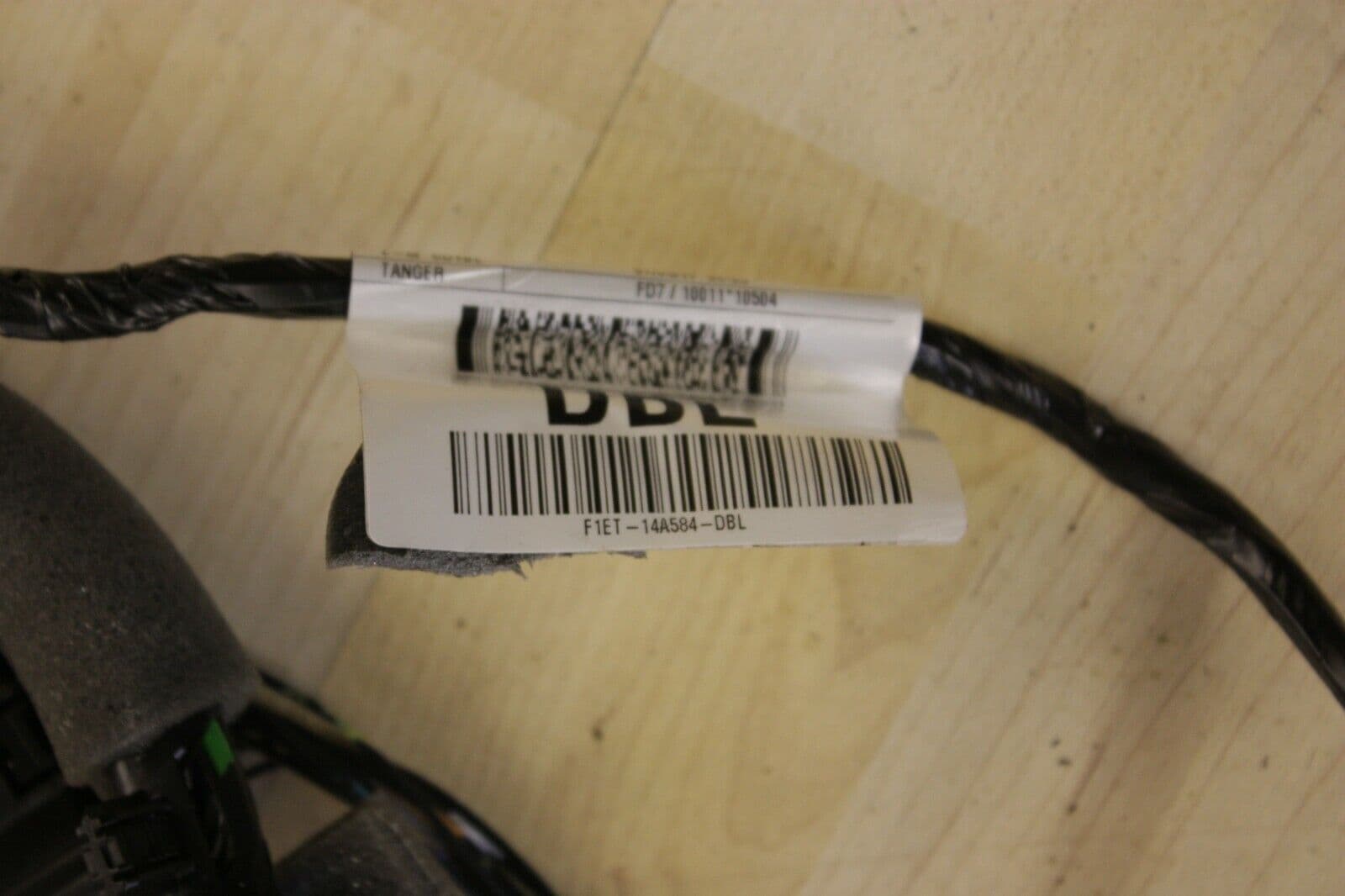 FORD FOCUS MK3 DRIVER SIDE FRONT DOOR WIRING LOOM F1ET-14A584-DBL 2015 ...