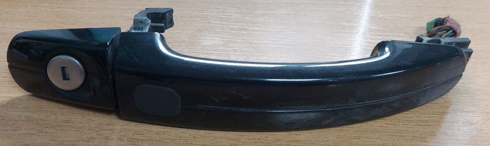 FORD FOCUS MK3 PANTHER BLACK DRIVER FRONT KEYLESS DOOR HANDLE 2011-2015