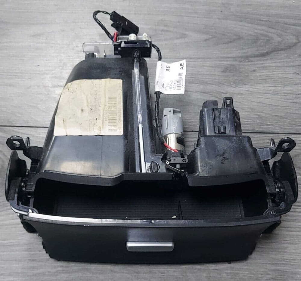 FORD GALAXY S-MAX FRONT CENTRE CONSOLE ASHTRAY EM2B-R044C16-BW 2015 - 2020