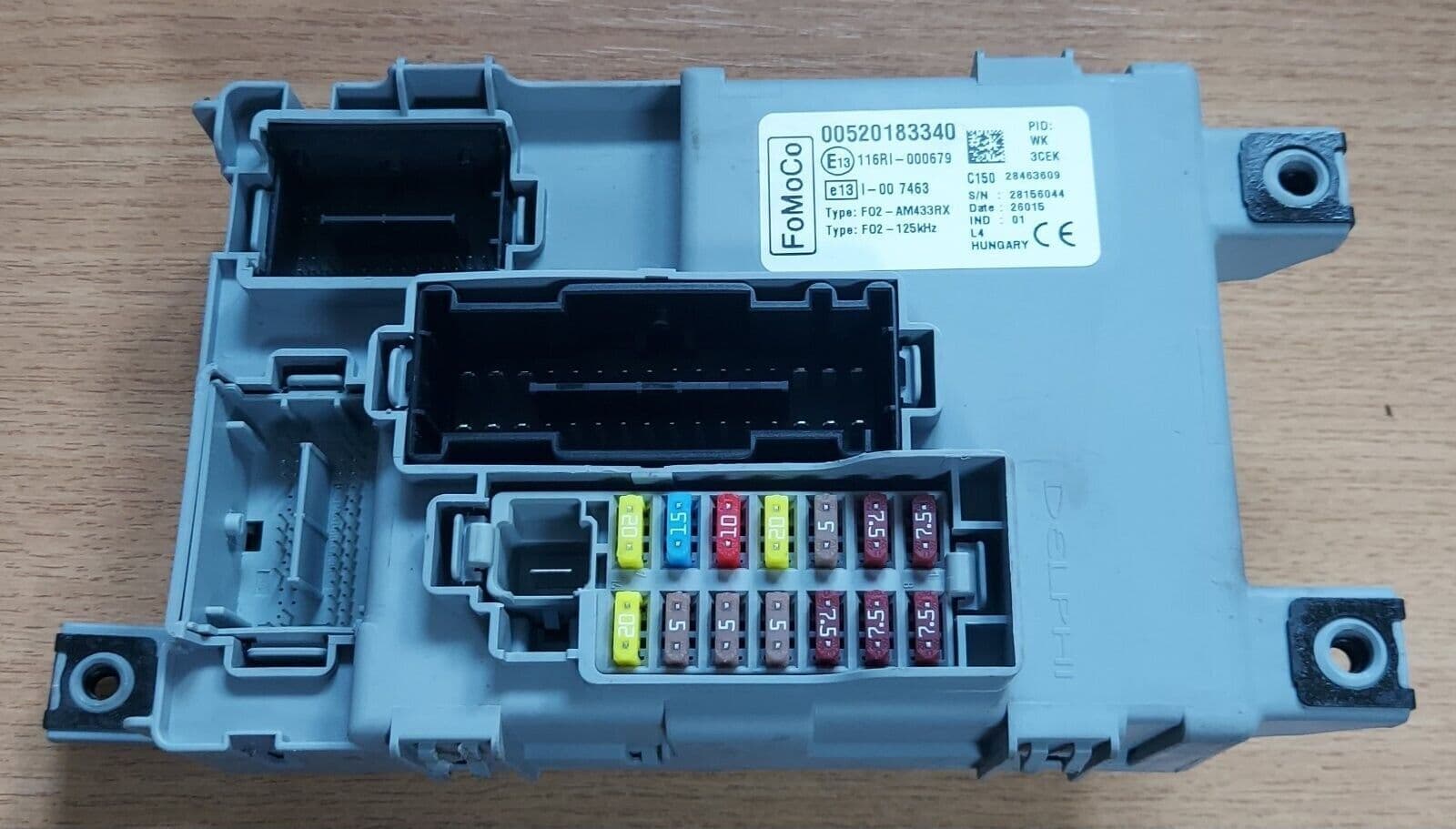 FORD KA MK2 BODY CONTROL MODULE FUSE BOX BCM 00520183340 2009 - 2016