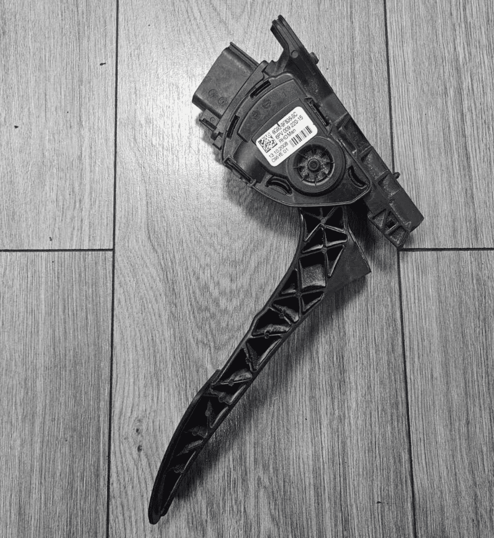 FORD MONDEO MK4 MANUAL ACCELERATOR THROTTLE PEDAL 6G92-9F836-SF 2007 - 2014