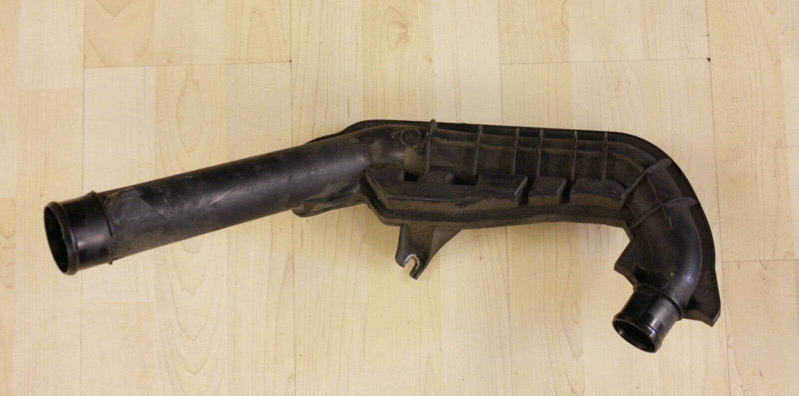 FORD MONDEO S-MAX 2 0 TDCi INTERCOOLER TURBO PIPE 6G91-6K683-AG 2007 - 2014