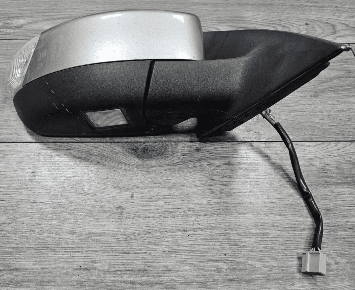 FORD S-MAX DRIVER RIGHT WING MIRROR PUDDLE LIGHT HYPNOTIC SILVER 2010-2014