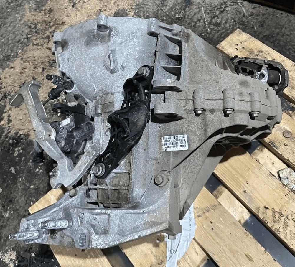 FORD TRANSIT MK9 2 0 TDCi 6 SPEED MANUAL GEARBOX KK2R-7002-VGC 2019 - 2025