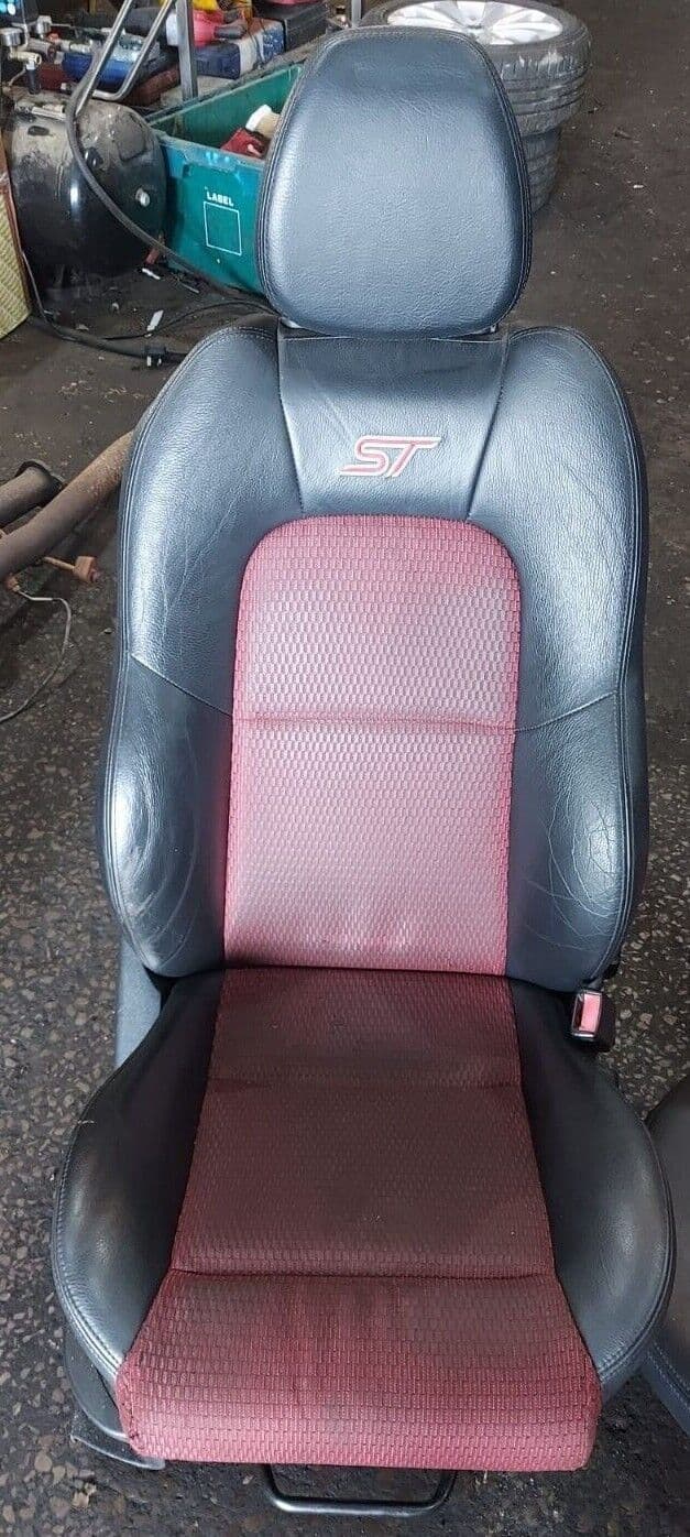 GENUINE FIESTA MK6 3 DOOR ST ST150 RED HALF LEATHER SEATS INTERIOR 2002 ...