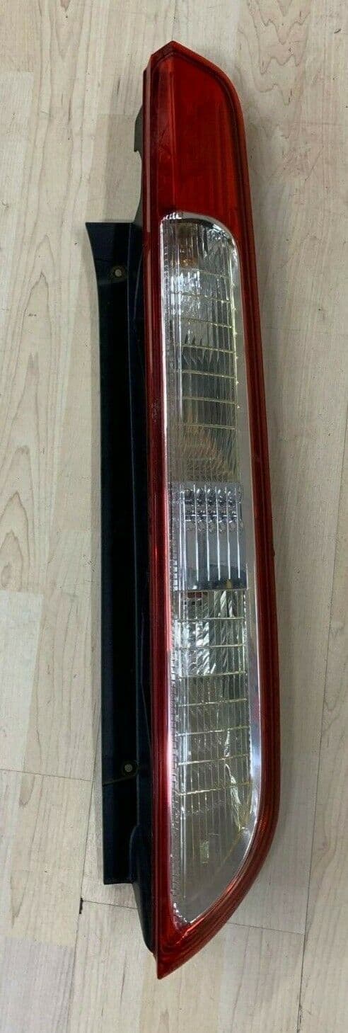 GENUINE FOCUS MK2 ST LED O/S DRIVER SIDE REAR TAIL LIGHT 8M51-13404-BD ...