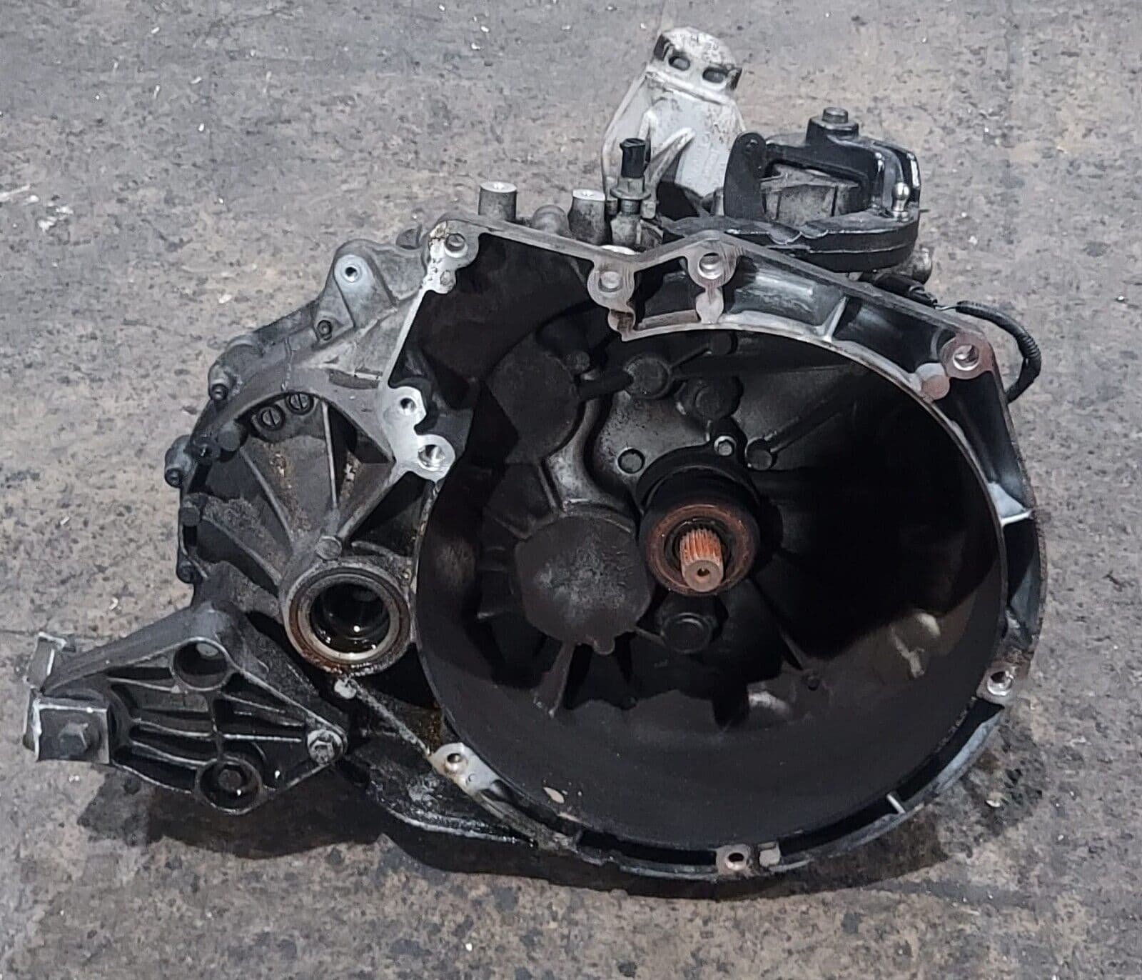 GENUINE FORD C-MAX 1 5 TDCi 6 SPEED GEARBOX F1DR-7002-BDA 2015-2019