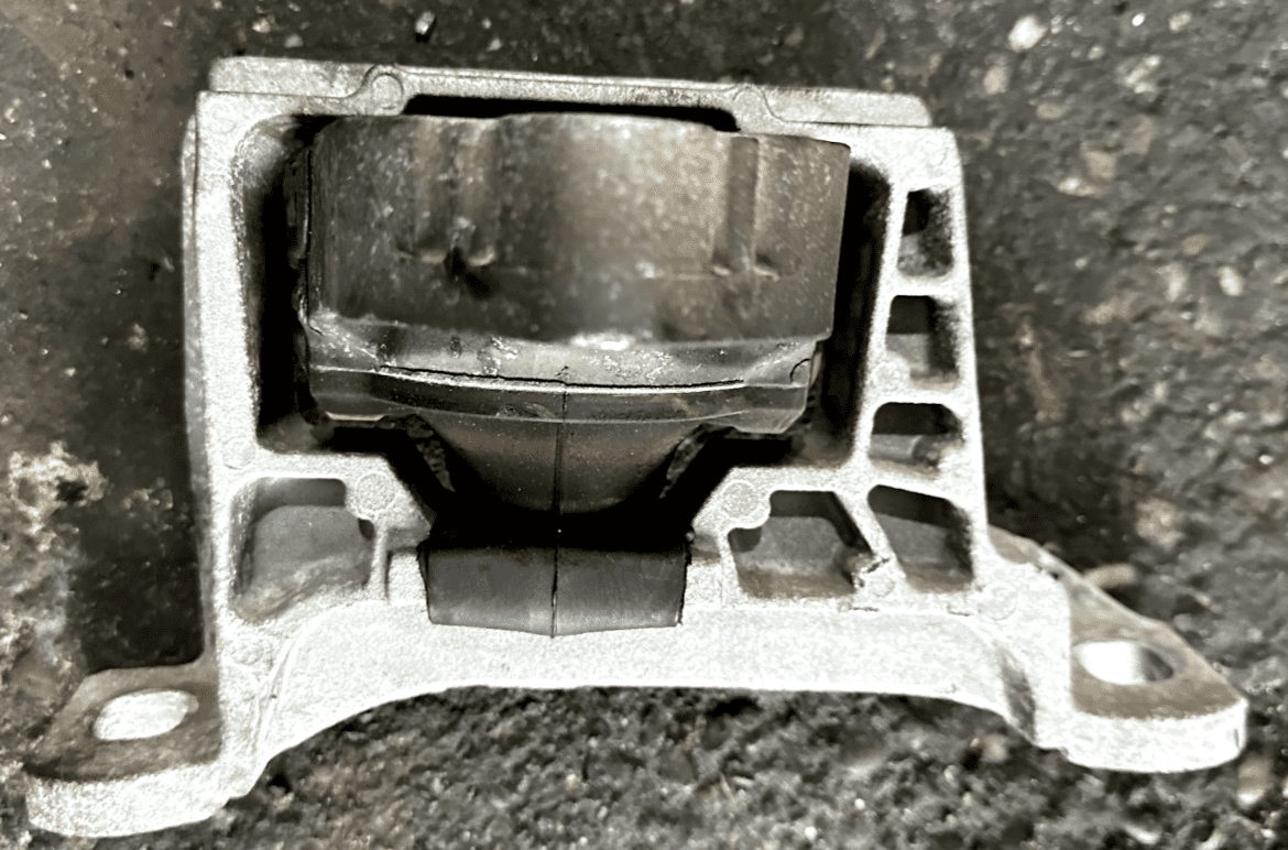 GENUINE FORD C-MAX KUGA FOCUS 1 5 BEARING ENGINE MOUNT F1F1-6F012-BB ...