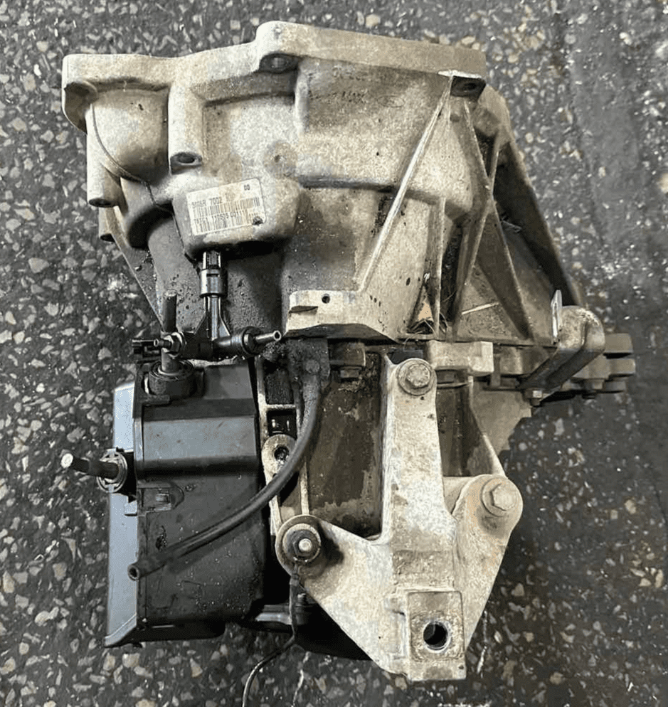 GENUINE FORD C-MAX MK1 1 6 PETROL 5 SPEED MANUAL GEARBOX 3M5R-7002-NK 2003-2011