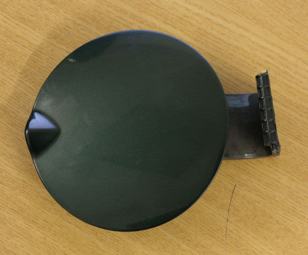 GENUINE FORD COUGAR PETROL FUEL CAP FLAP SILVER DARK TOURMALINE 1998 - 2000