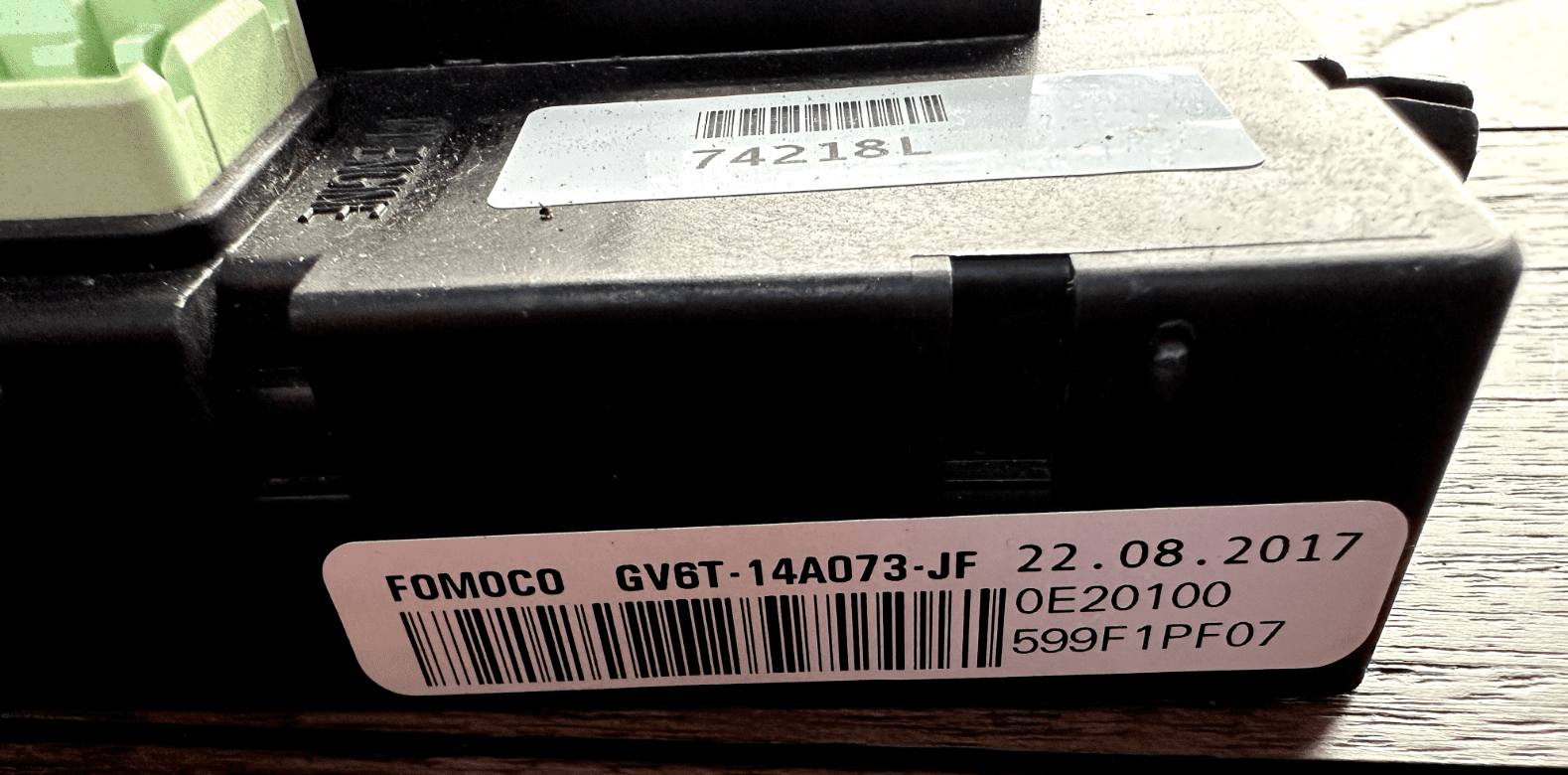 GENUINE FORD ESCAPE LEFT HAND DRIVE BCM BODY CONTROL MODULE FUSE BOX ...