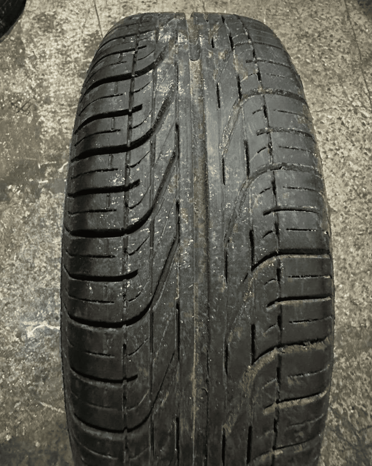 GENUINE FORD FIESTA MK6 / MK7 14" STEEL WHEEL PIRELLI P6000 TYRE 7mm ...