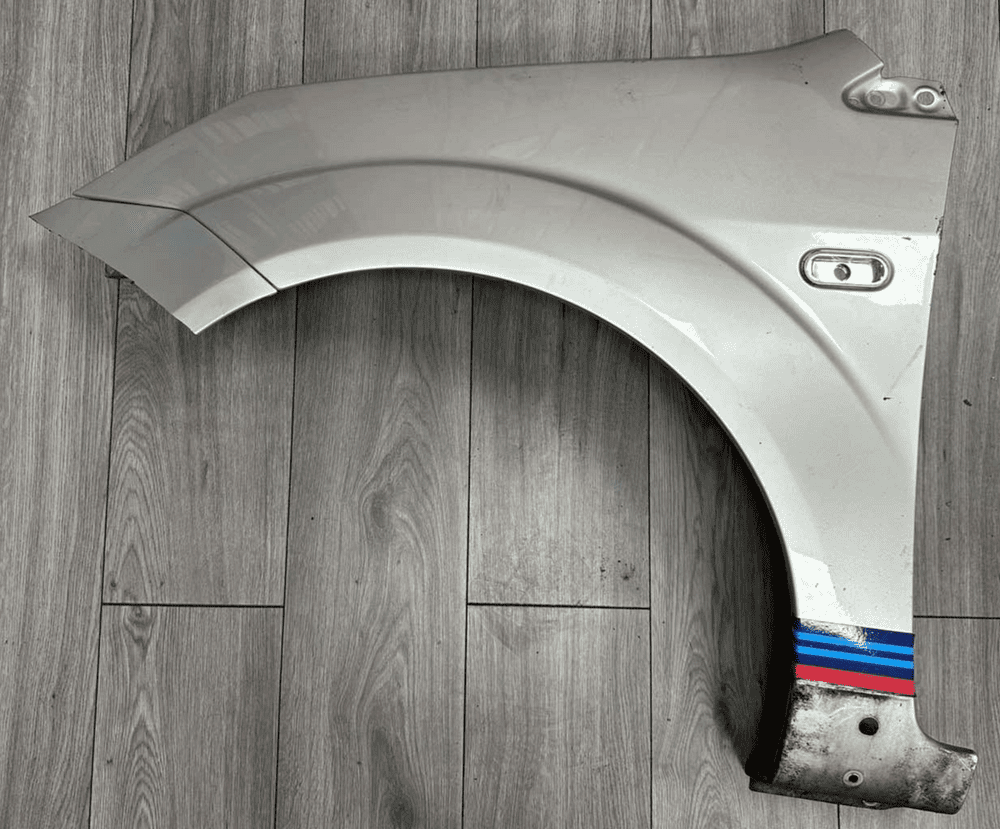GENUINE FORD FIESTA MK6 ST / ST150 PASSENGER LEFT WING FENDER SILVER ...