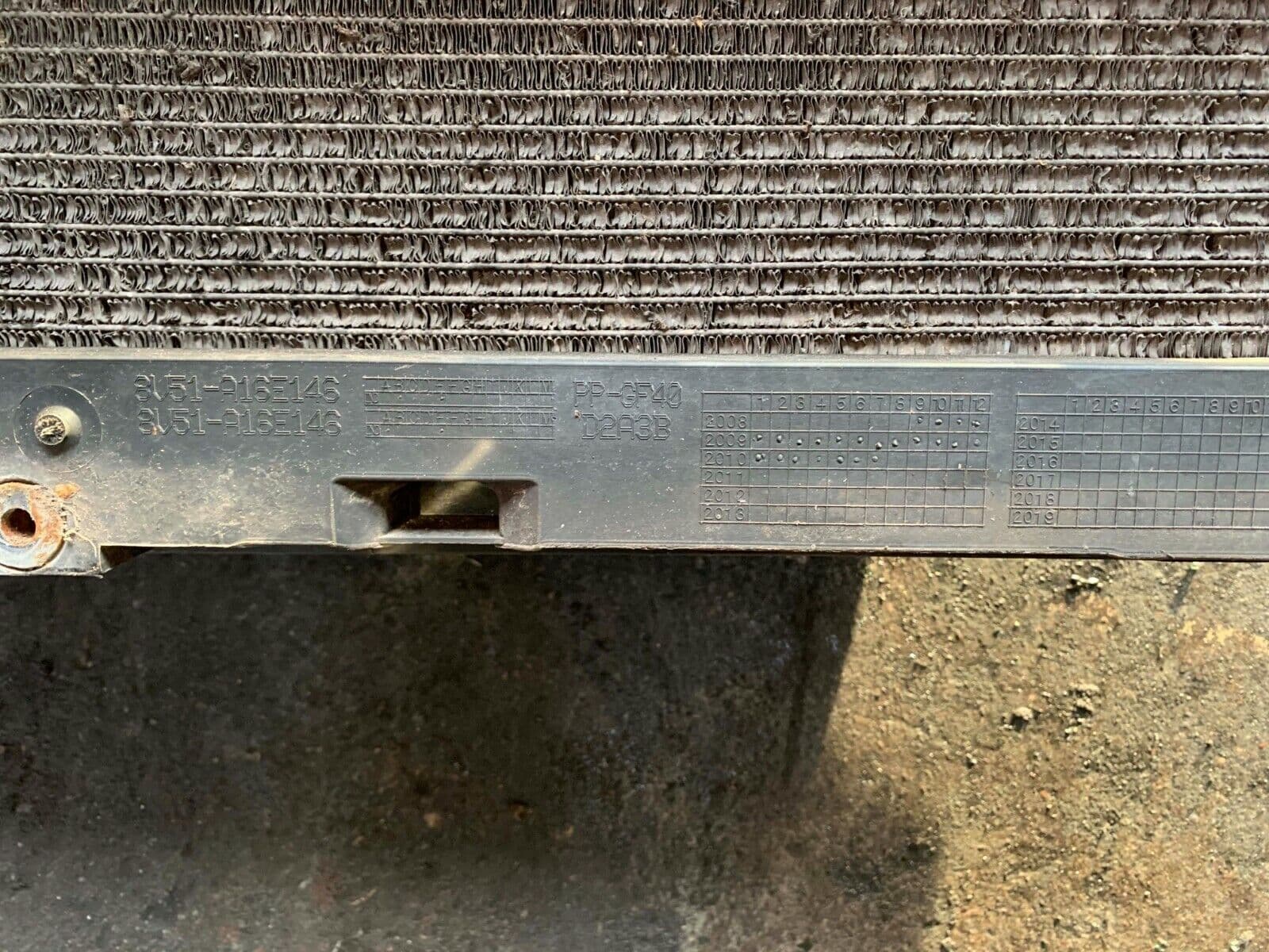 GENUINE FORD FIESTA MK7 1 6 TDCi RADIATOR RAD PACK HOUSING SHROUD FAN ...