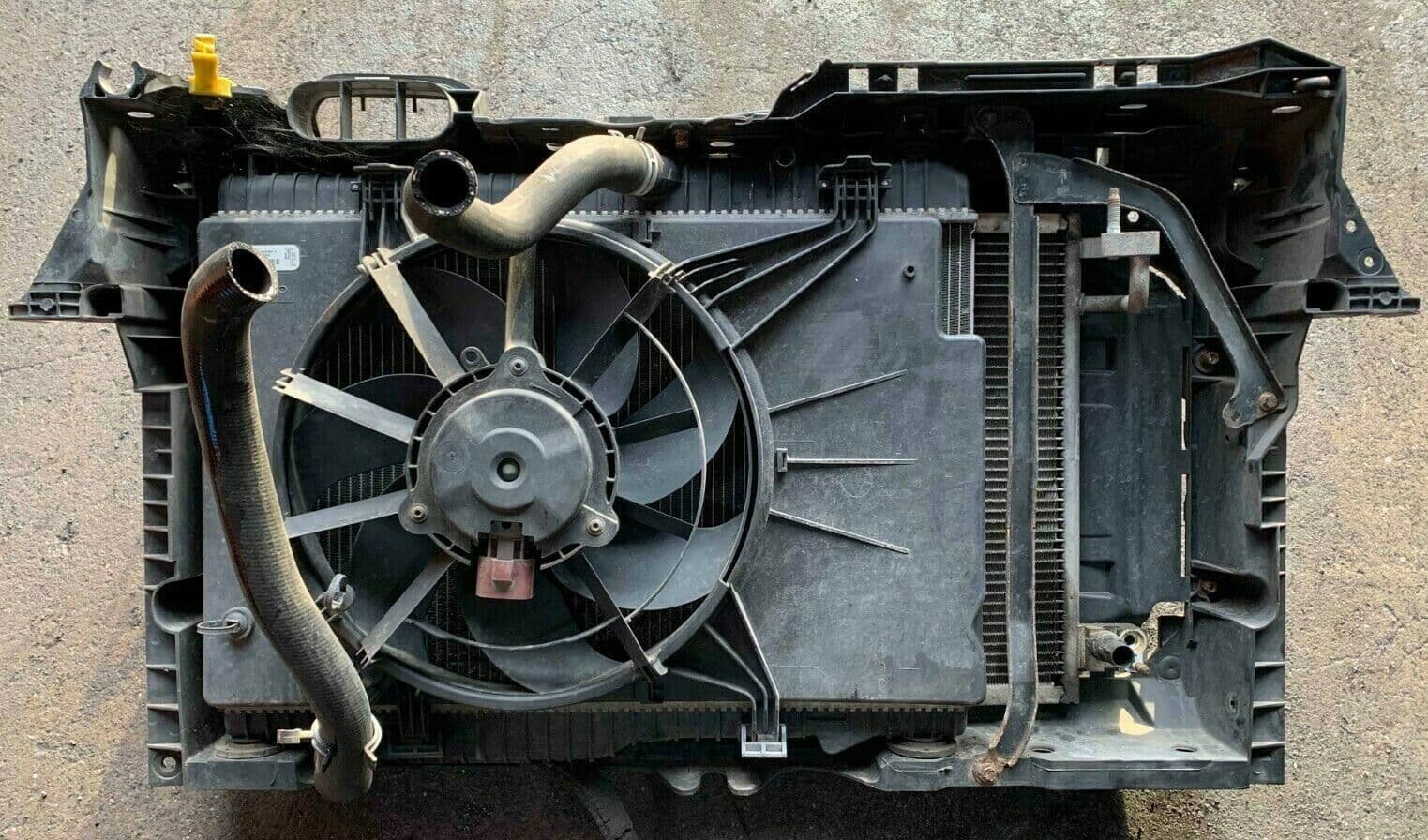 GENUINE FORD FIESTA MK7 1 6 TDCi RADIATOR RAD PACK HOUSING SHROUD FAN ...