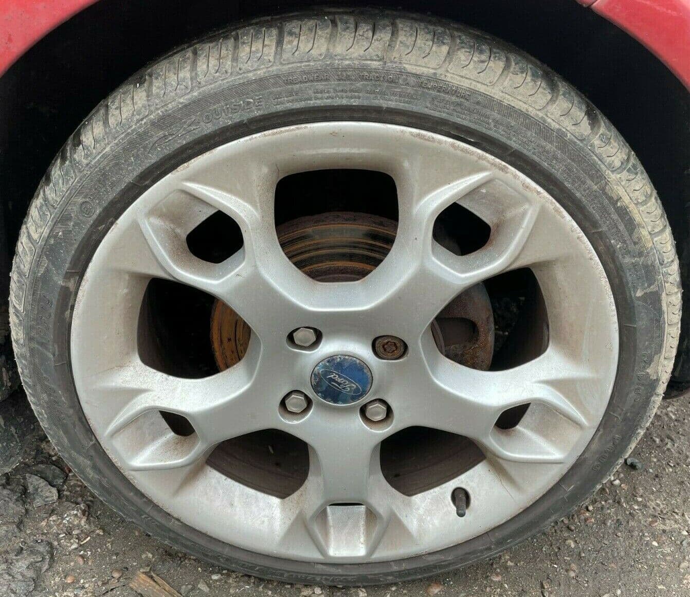 GENUINE FORD FIESTA MK7 17" SNOWFLAKE 5 SPOKE ALLOY WHEEL 205 40 17 ...
