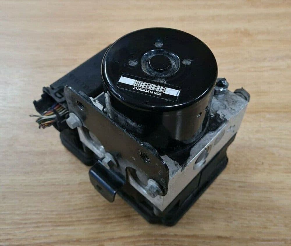 GENUINE FORD FIESTA MK7 ABS PUMP MODULATOR TRACTION CV21-2C405-FA 2013 ...