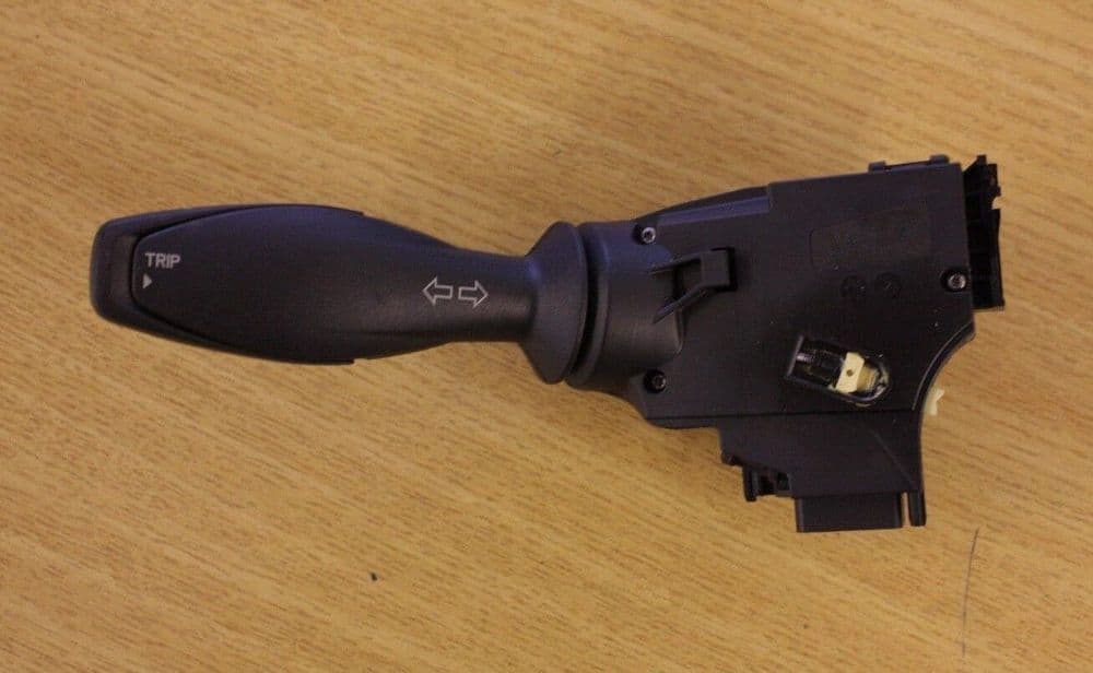 GENUINE FORD FIESTA MK7 B-MAX ECOSPORT INDICATOR STALK 8A6T-13335-BC ...