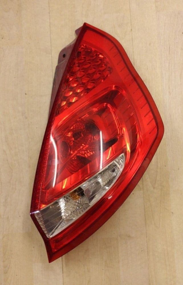 GENUINE FORD FIESTA MK7 DRIVER SIDE REAR TAIL LIGHT 8A61-13404-AA 2008 ...
