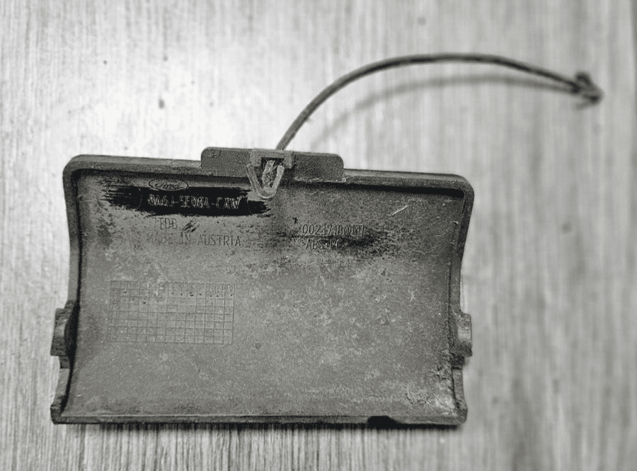 GENUINE FORD FIESTA MK7 PASSENGER FRONT JACKING POINT COVER BLACK 2008 ...