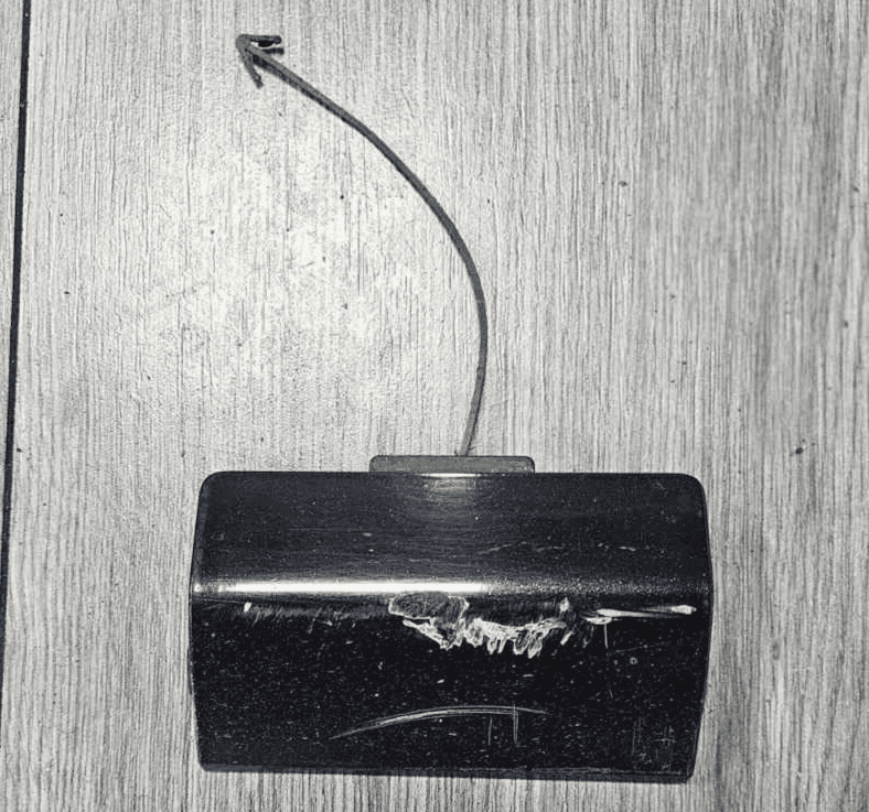 GENUINE FORD FIESTA MK7 PASSENGER FRONT JACKING POINT COVER BLACK 2008 ...