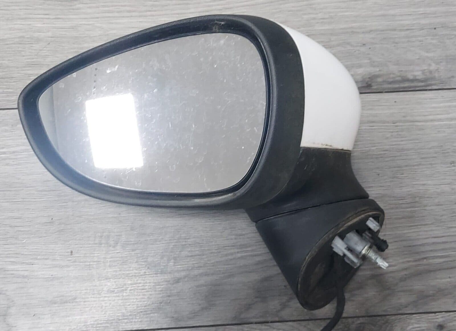 GENUINE FORD FIESTA MK7 PASSENGER WING MIRROR WHITE 2008-2012