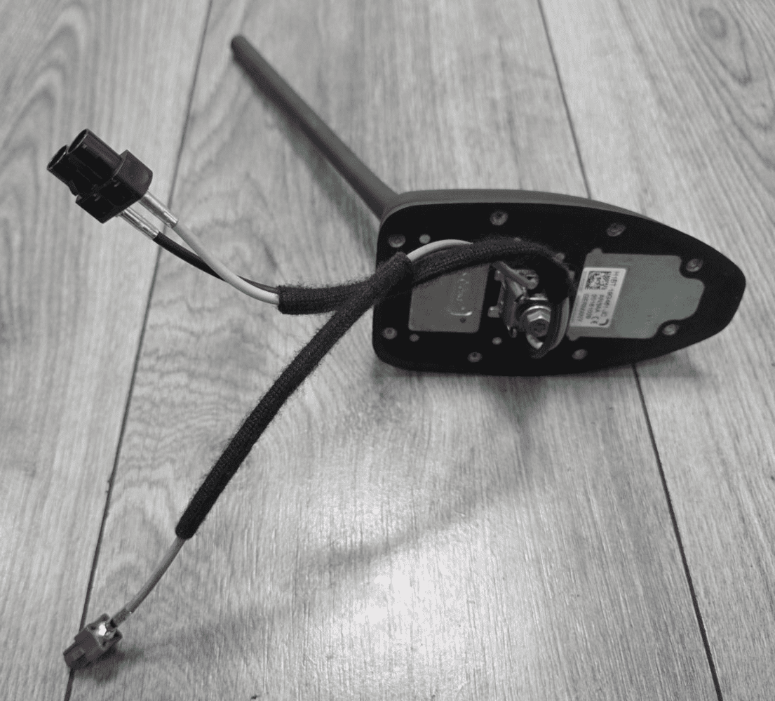 GENUINE FORD FIESTA MK8 DAB RADIO AERIAL BASE H1BT-19G461-JC 2017 - 2023