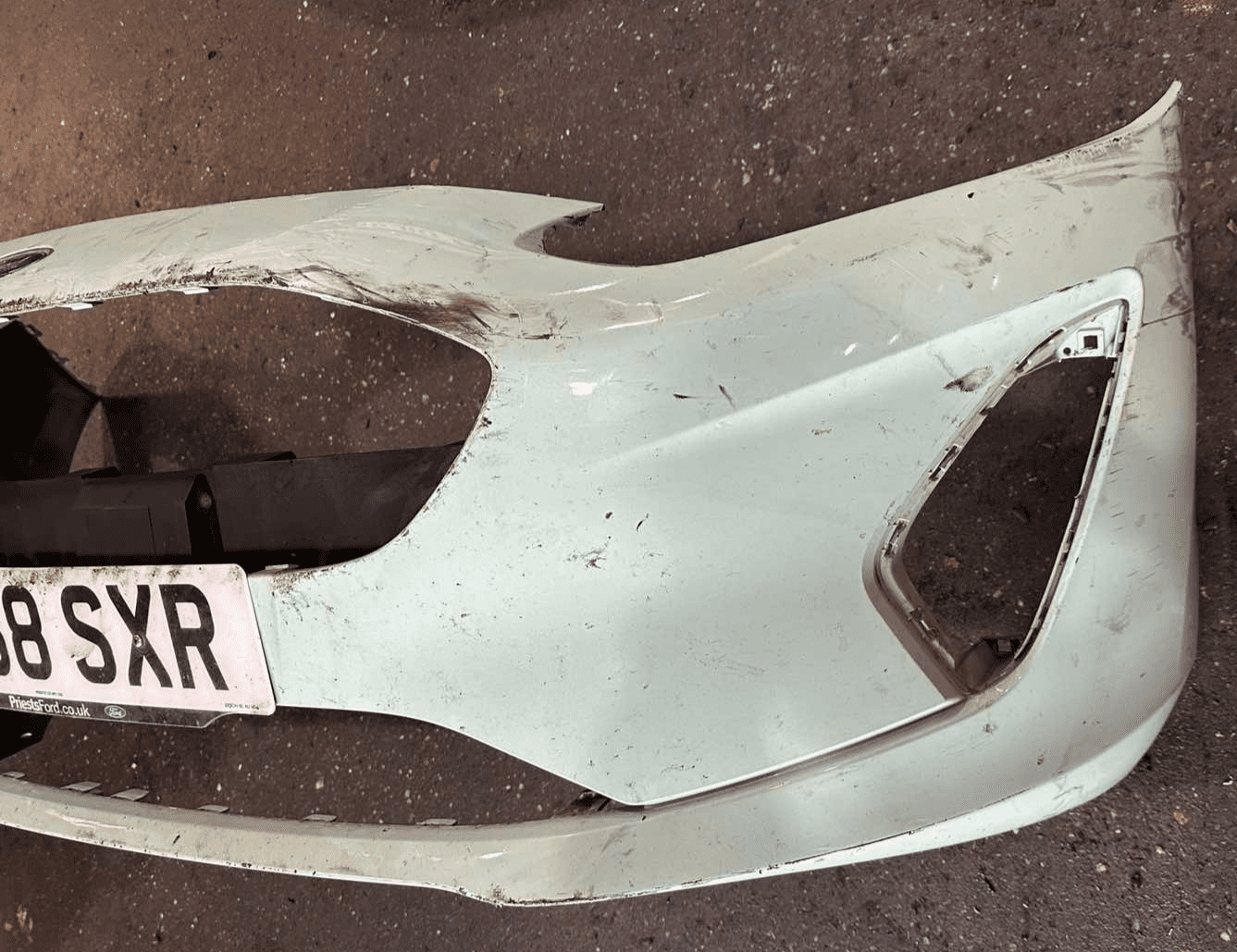 GENUINE FORD FIESTA MK8 FRONT BUMPER BOHAI BAY MINT 2017 - 2023 LK68