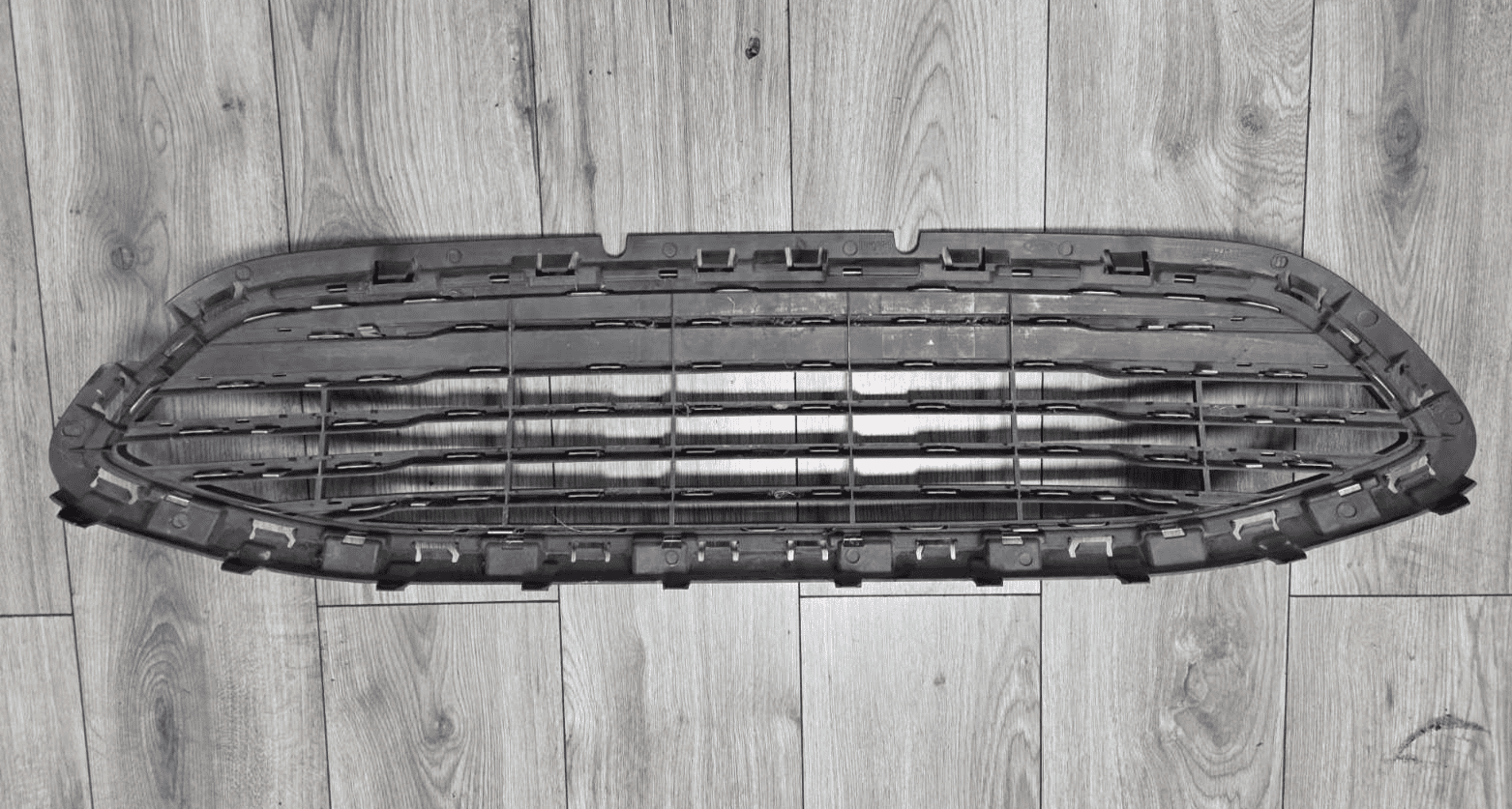 GENUINE FORD FIESTA MK8 UPPER FRONT BUMPER GRILL H1BB-8200-B1C 2017 - 2023