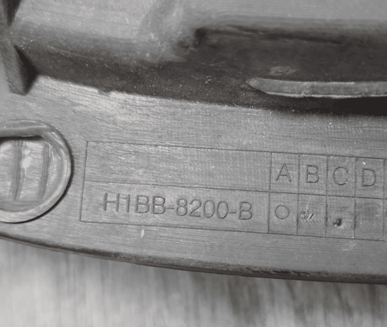 GENUINE FORD FIESTA MK8 UPPER FRONT BUMPER GRILL H1BB-8200-B1C 2017 - 2023