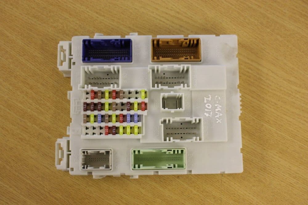 GENUINE FORD FOCUS C-MAX MK4 BODY CONTROL FUSE BOX BCM GV6T-14A073-DF ...