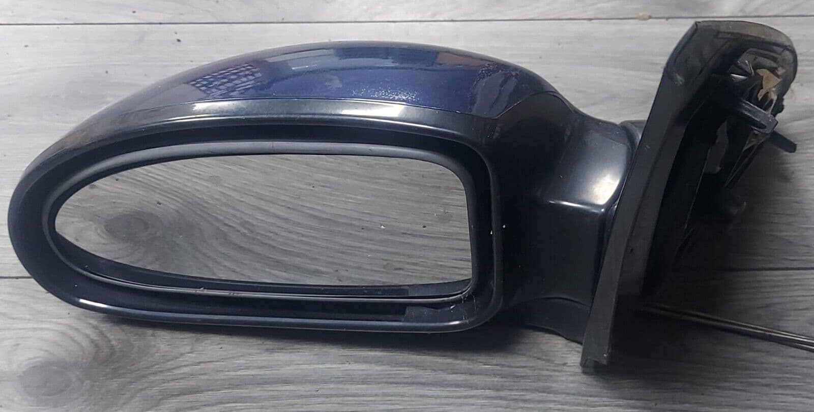 GENUINE FORD FOCUS MK1 FRONT LEFT WING MIRROR MANUAL ADJUST INK BLUE ...