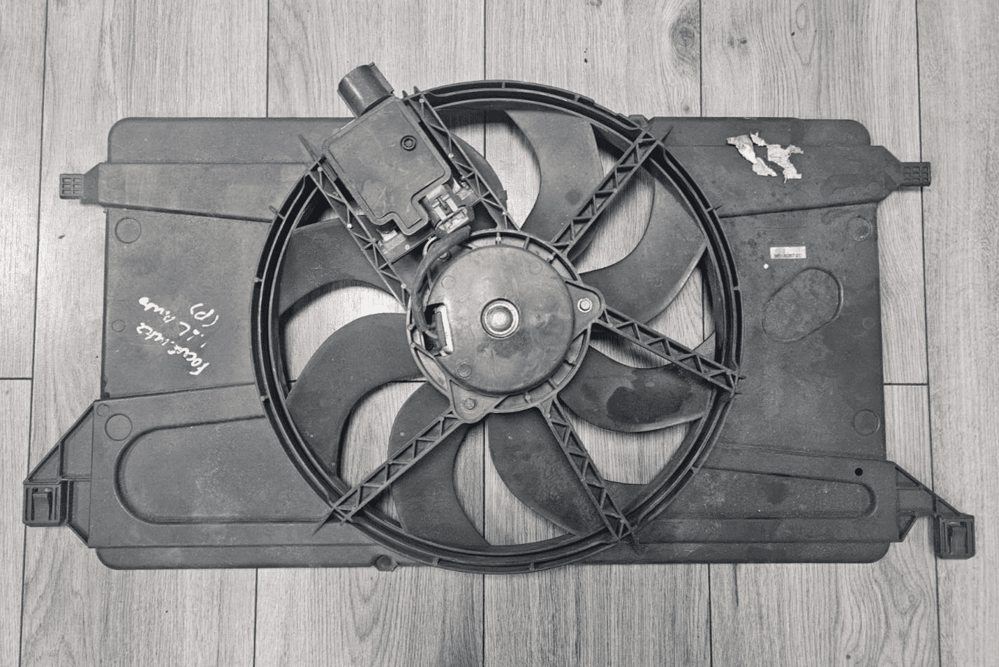 GENUINE FORD FOCUS MK2 1 6 PETROL RADIATOR FAN MODULE 3M51-8C607-EC ...