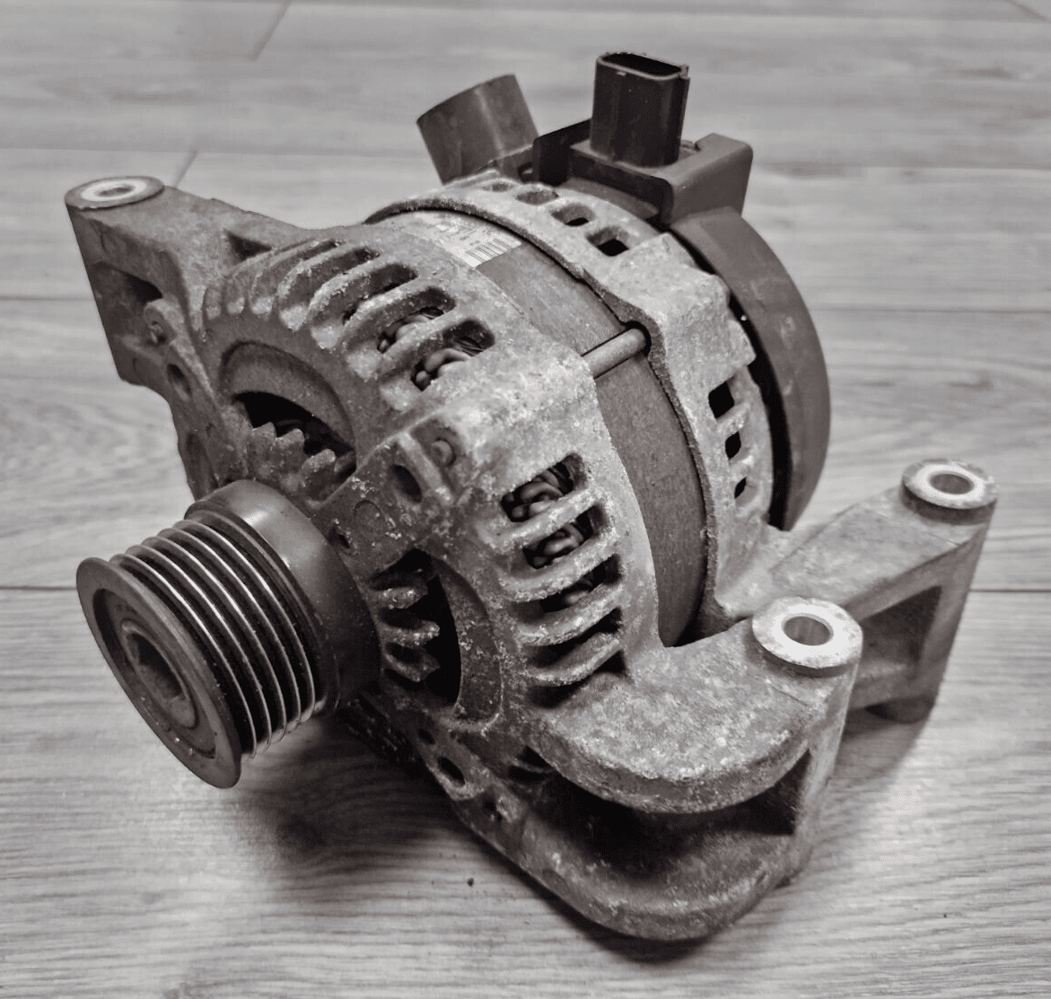 GENUINE FORD FOCUS MK2 1 8 / 2 0 PETROL ALTERNATOR 3M5T-10300-LD 2005 ...