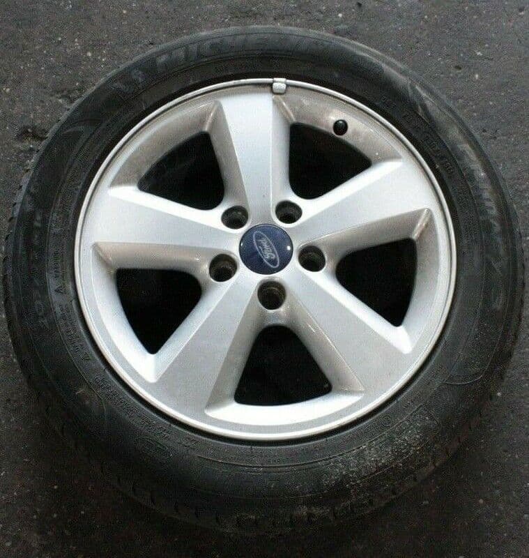 GENUINE FORD FOCUS MK2 16" ZETEC 5 SPOKE ALLOY WHEEL 205 55 16 2005 - 2011