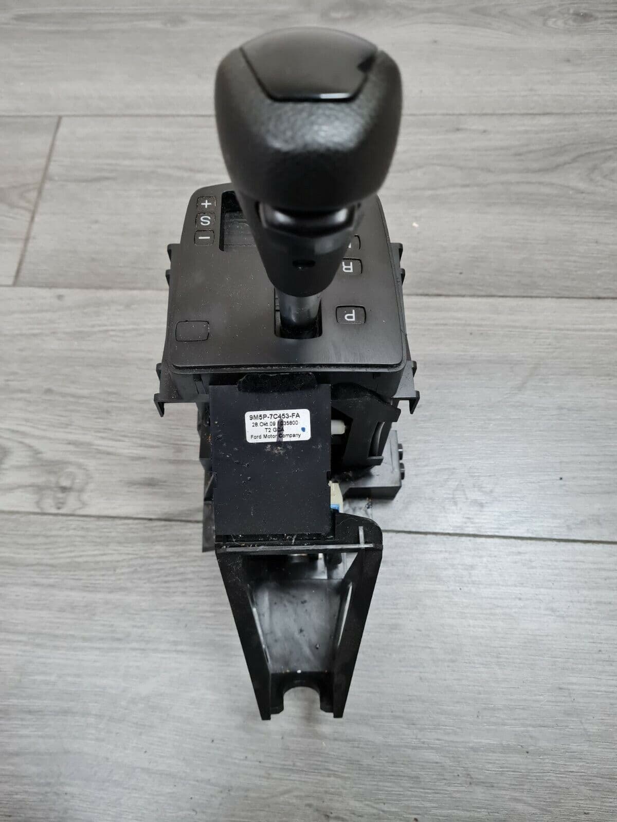 GENUINE FORD FOCUS MK2 AUTO AUTOMATIC GEAR STICK 9M5P-7C453-FA 2008 - 2011