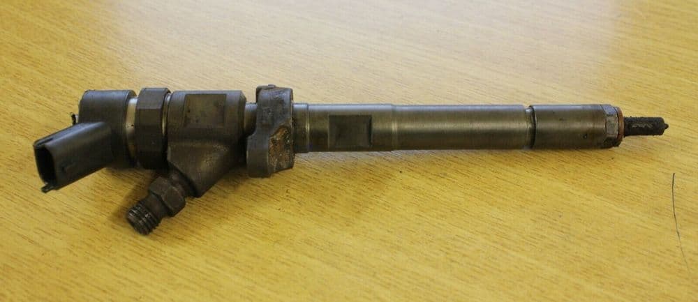 GENUINE FORD FOCUS MK2 C-MAX MK1 1 6 TDCi BOSCH INJECTOR 0445110239 2003 - 2007