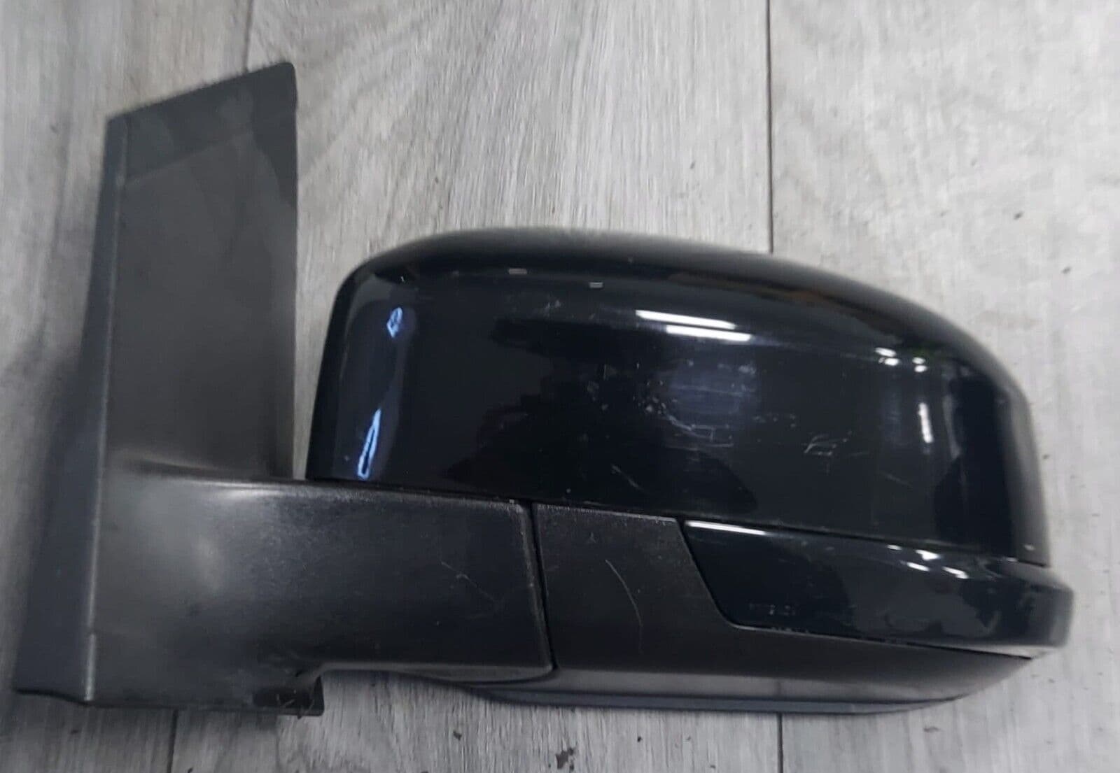 GENUINE FORD FOCUS MK2 DRIVER SIDE N/S WING MIRROR BLACK 2005-2008