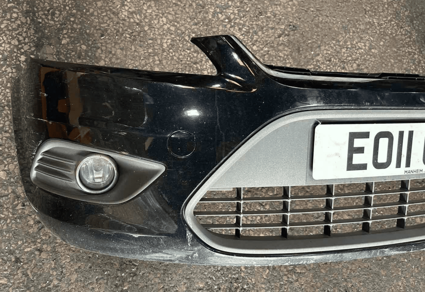 GENUINE FORD FOCUS MK2 FACELIFT FRONT BUMPER PANTHER BLACK 2008 - 2011 EO11