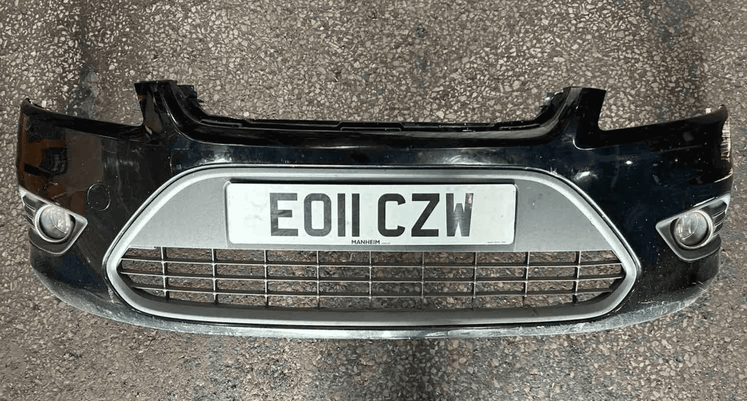 GENUINE FORD FOCUS MK2 FACELIFT FRONT BUMPER PANTHER BLACK 2008 - 2011 EO11
