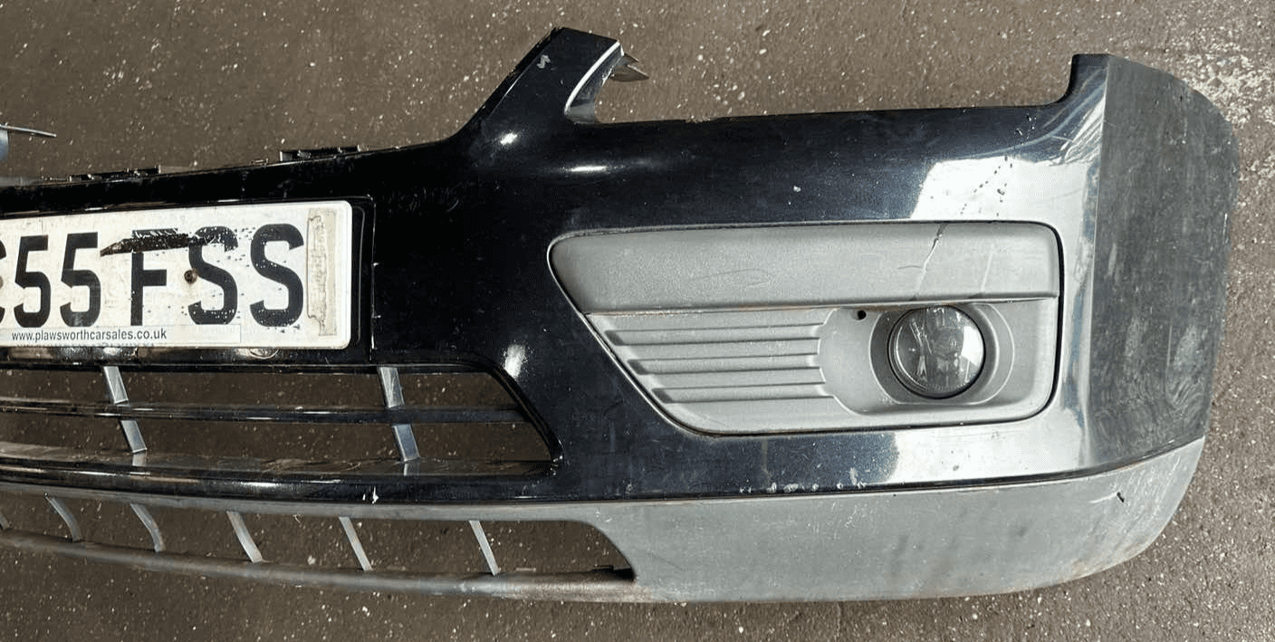 GENUINE FORD FOCUS MK2 PANTHER BLACK FRONT BUMPER 2005 - 2007
